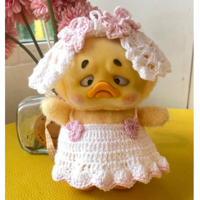 ชุดไหมพรมเจ้าสาว Labubu Upsetduck | Shopee Thailand