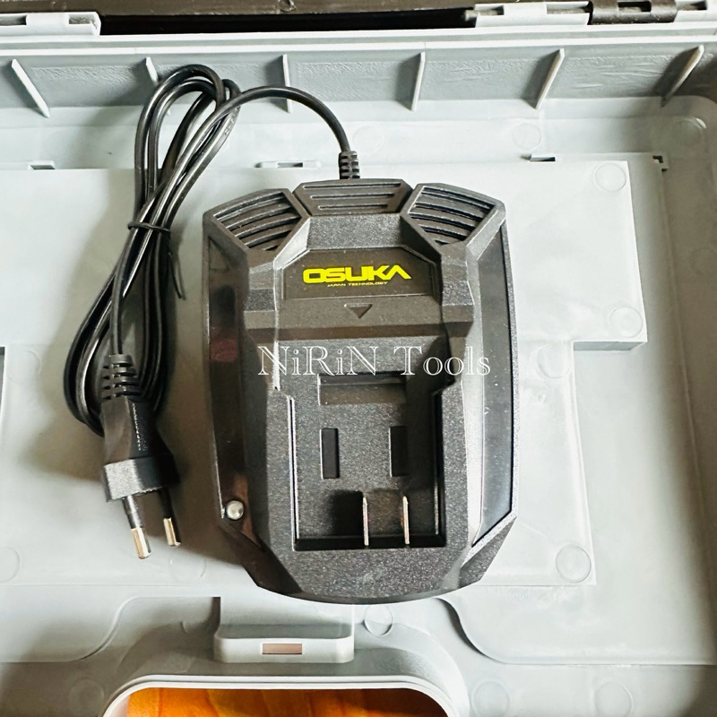 แท่นชาร์จแบตเตอรี่ OSUKA 20V - 128V ยี่ห้อ OSUKA ใช้ชาร์จแบตได้ ทุกรุ่น ของ 20V&128V OSUKA ...