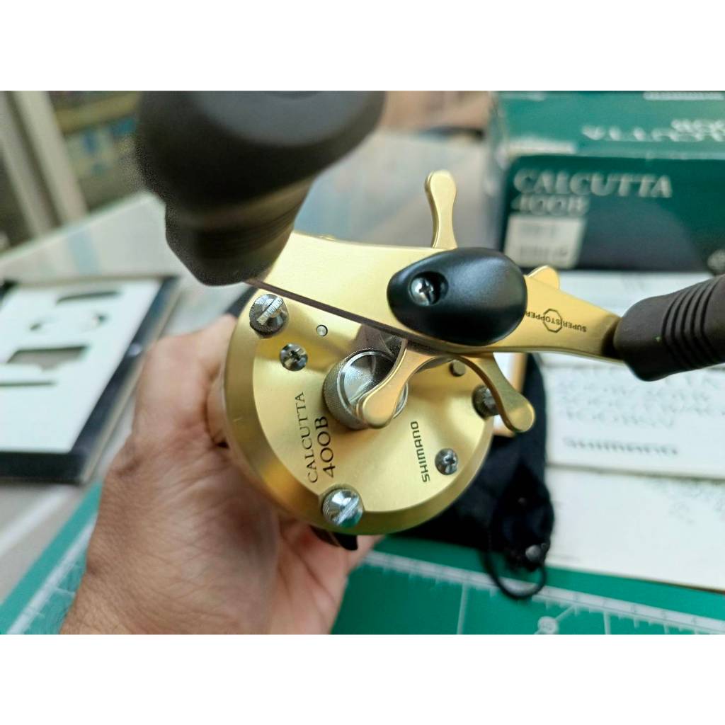 SHIMANO CALCUTTA 400B 90% RIGHT HANDLE BAITCASTING REEL Original Made ...