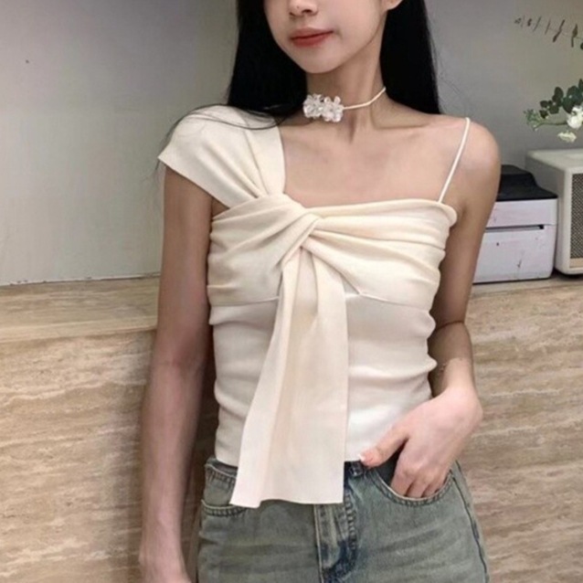 Gakki เสื้อแขนกุดเบี่ยงไหล่ ดีไซน์ไขว้หน้าอกผู้หญิง เสื้อไหมพรมถักผู้หญิง สาวเซ็กซี่สุดฮอต พร้อม ...