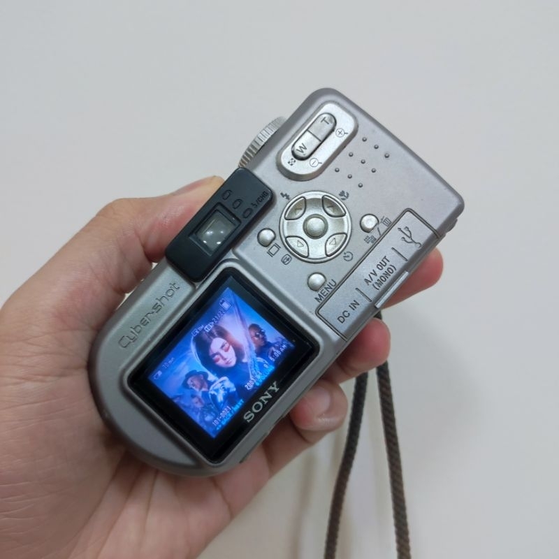 กล้องถ่ายรูปดิจิตอล Sony Cyber-Shot DSC P10 | Shopee Thailand