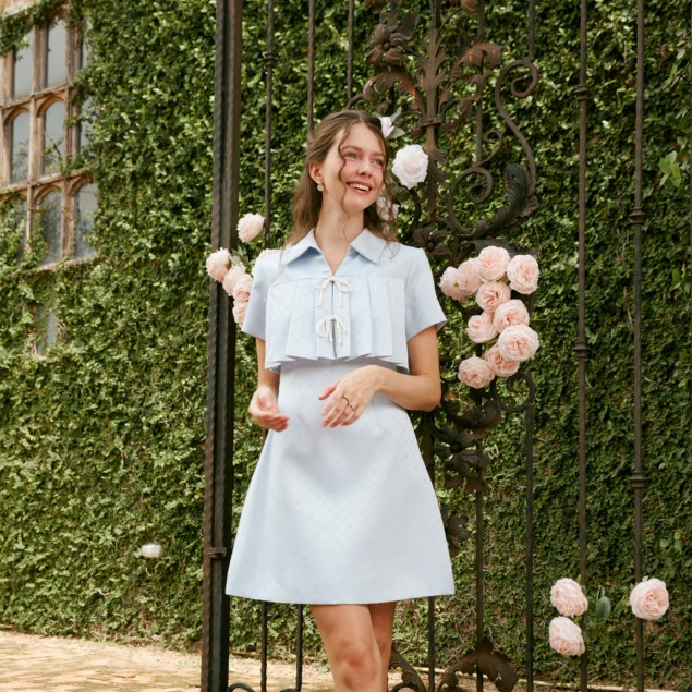 Aqua Grace Dress เดรสใส่ทำงานโทนสีฟ้า แพทเทินน่ารักมาก | Shopee Thailand