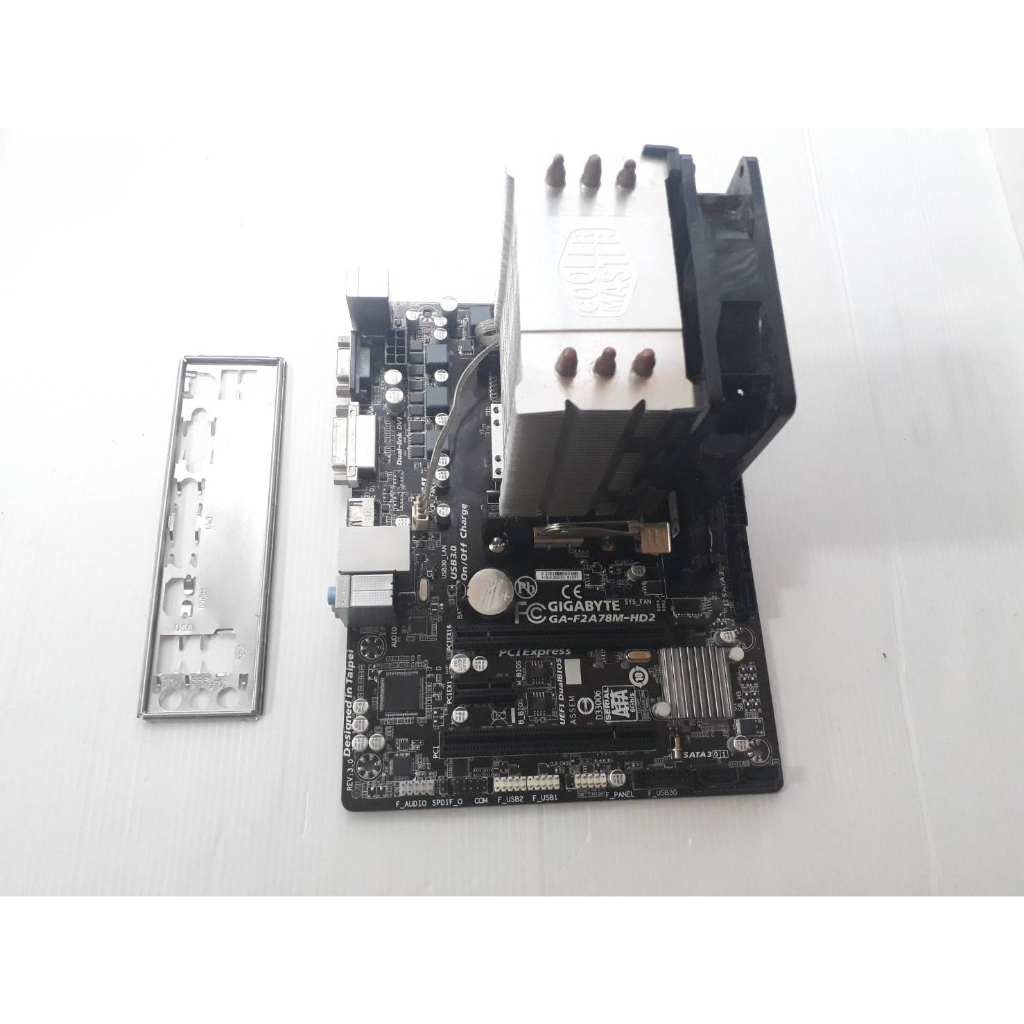 Mainboard FM2 Gigabyte GA-F2A78M-HD2 มีฝาหลัง + RAM8G +CPU AMD A8-5600K (4 คอร์ 4 เทรด)พร้อม ...