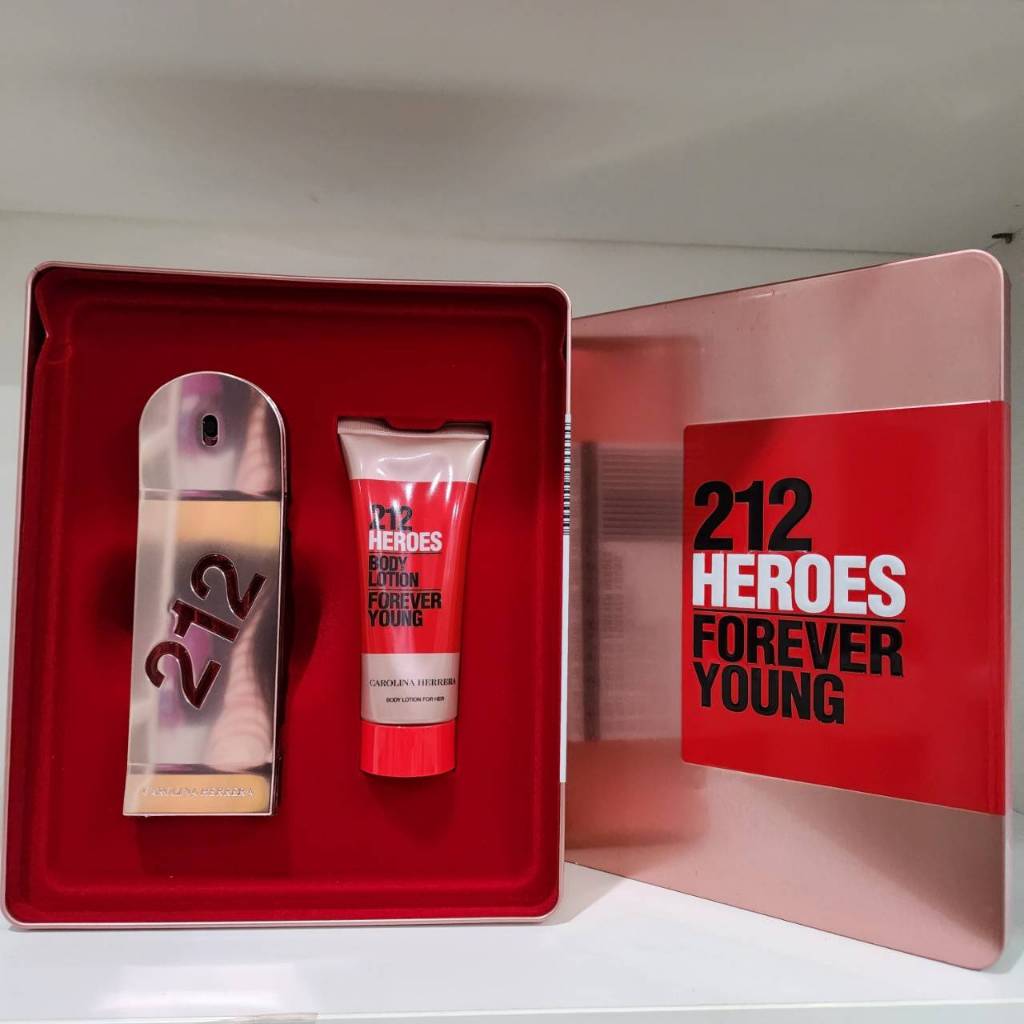 Carolina Herrera 212 Heroes Forever Young Eau De Parfum For Her Set ...