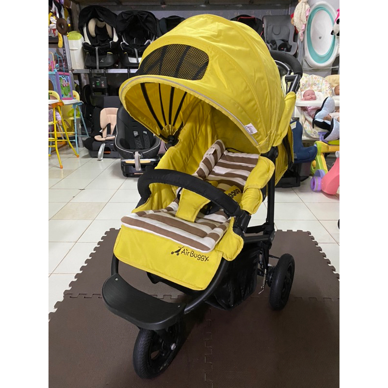 รถเข็น 3 ล้อ Air Buggy รุ่น Coco รุ่นเบรคมือ สภาพสวยๆสีสดๆเลยค่ะ สินค้ามือสองสภาพงามๆ | Shopee ...