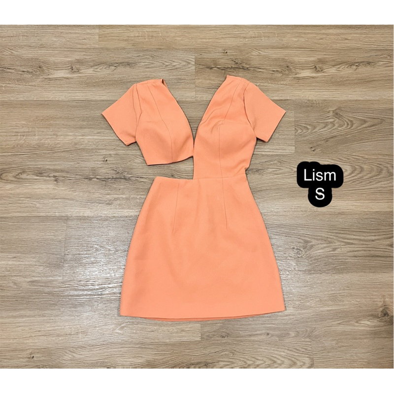เดรสงานป้าย Lism สีส้มพาสเทล | Shopee Thailand