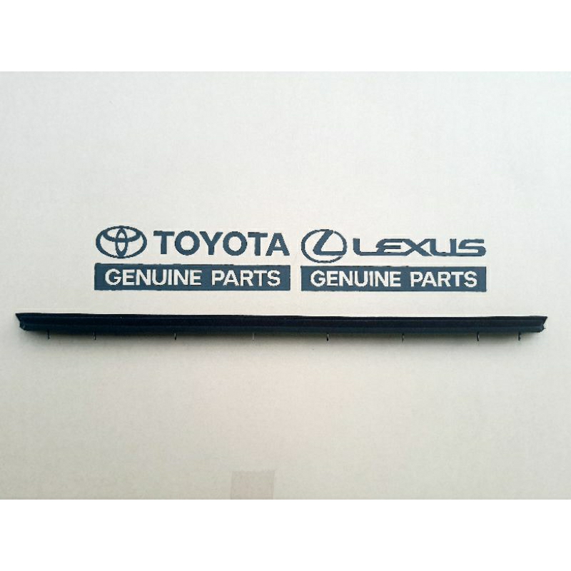 ยางรีดน้ำ ด้านใน ประตูหลัง ของแท้ Toyota Sport Cruiser 4 ประตู ราคาต่อ ...