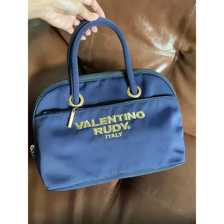 ช้อป valentino rudy ราคาสุดคุ้ม ได้ง่าย ๆ | Shopee Thailand