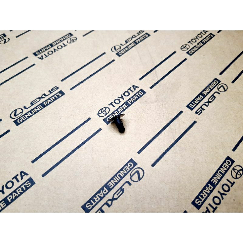 กิ๊บ ยางรองฝากระโปง ของแท้ Toyota Tiger SportCruiser SportRider จำนวน 4 ...