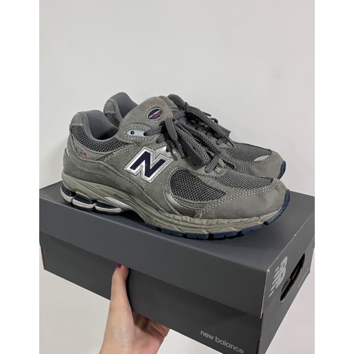 New Balance NB 2002 RA Grey ของแท้ 100 % | Shopee Thailand