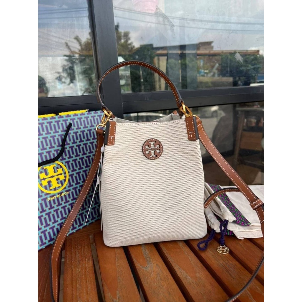 Tory Burch Blake Canvas Bucket Bagg | Shopee Thailand