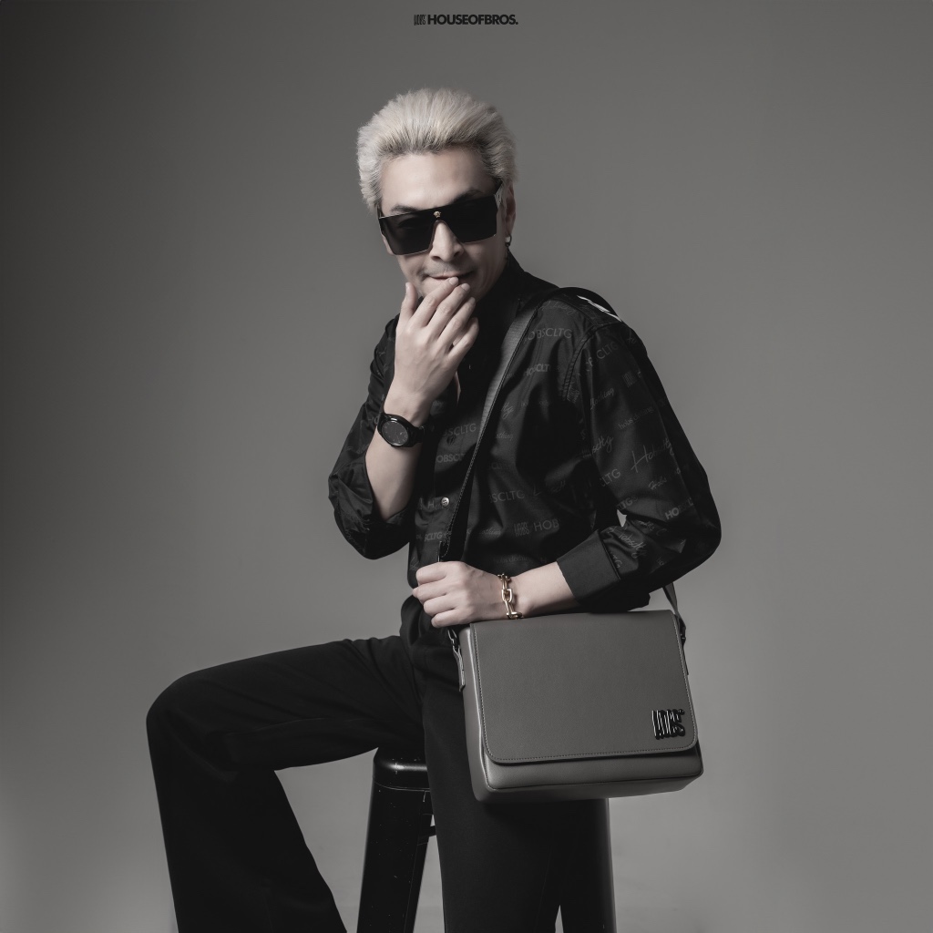 (ส่งฟรี) กระเป๋า Hobs รุ่น WILEE ปี 2024 สะพายข้าง ของแท้ 100% | Shopee ...