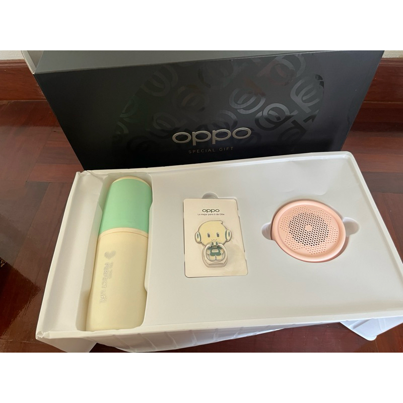 Oppo Spacial Gift Box set 3 in 1 (กระบอกน้ำ,แหวนรองนิ้ว,ลำโพงบลูทูธ ...