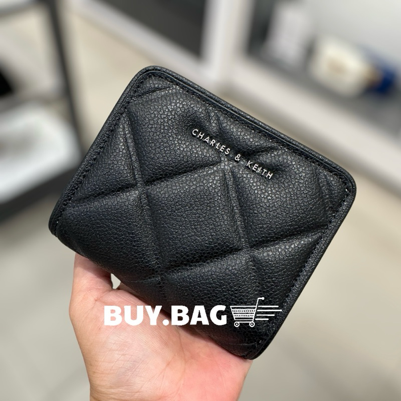 CHARLES & KEITH : CK6-10701345 กระเป๋าสตางค์ใบสั้น | Shopee Thailand