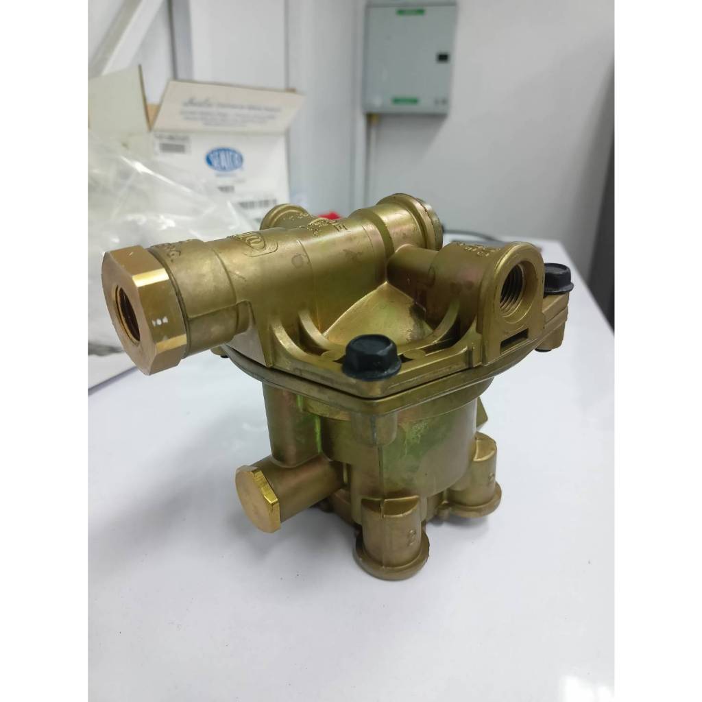 รีเลย์วาล์ว SEALCO 110205P รีเลย์วาล์วฉุกเฉินแบบเหลี่ยม ระบบลมเบรค ...