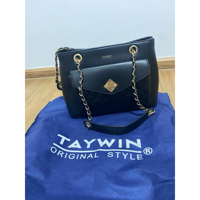 กระเป๋า TAYWIN แท้จากช็อปฟิวเจอร์พาร์ครังสิต มือ 2 สภาพใหม่มาก ใช้งานไม่เกิน 2 ครั้ง | Shopee ...