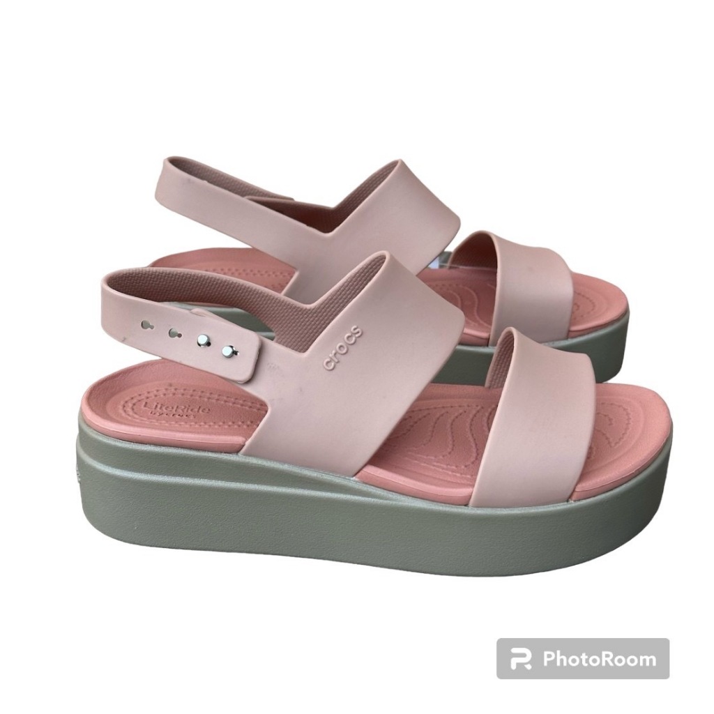 CROCS BROOKLYN LOW WEDGE รองเท้าส้นสูงผู้หญิงไซส์ W5--W9 | Shopee Thailand