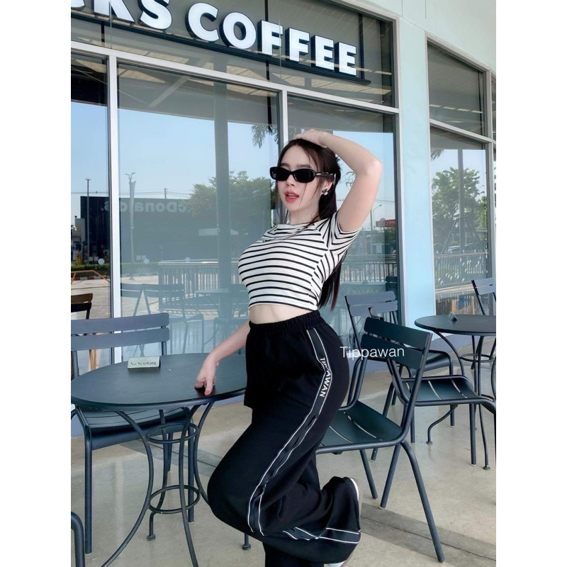 เซ็ตครอปริ้วติดอะไหล่ตัวTเกงวอมแถบป้ายTippawan | Shopee Thailand