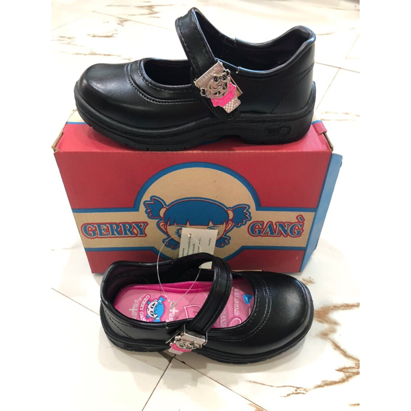รองเท้านักเรียนหนังดำ แบบล็อก GERRY GANG รุ่น G-6004 พื้นนุ่ม ใส่สบาย ...