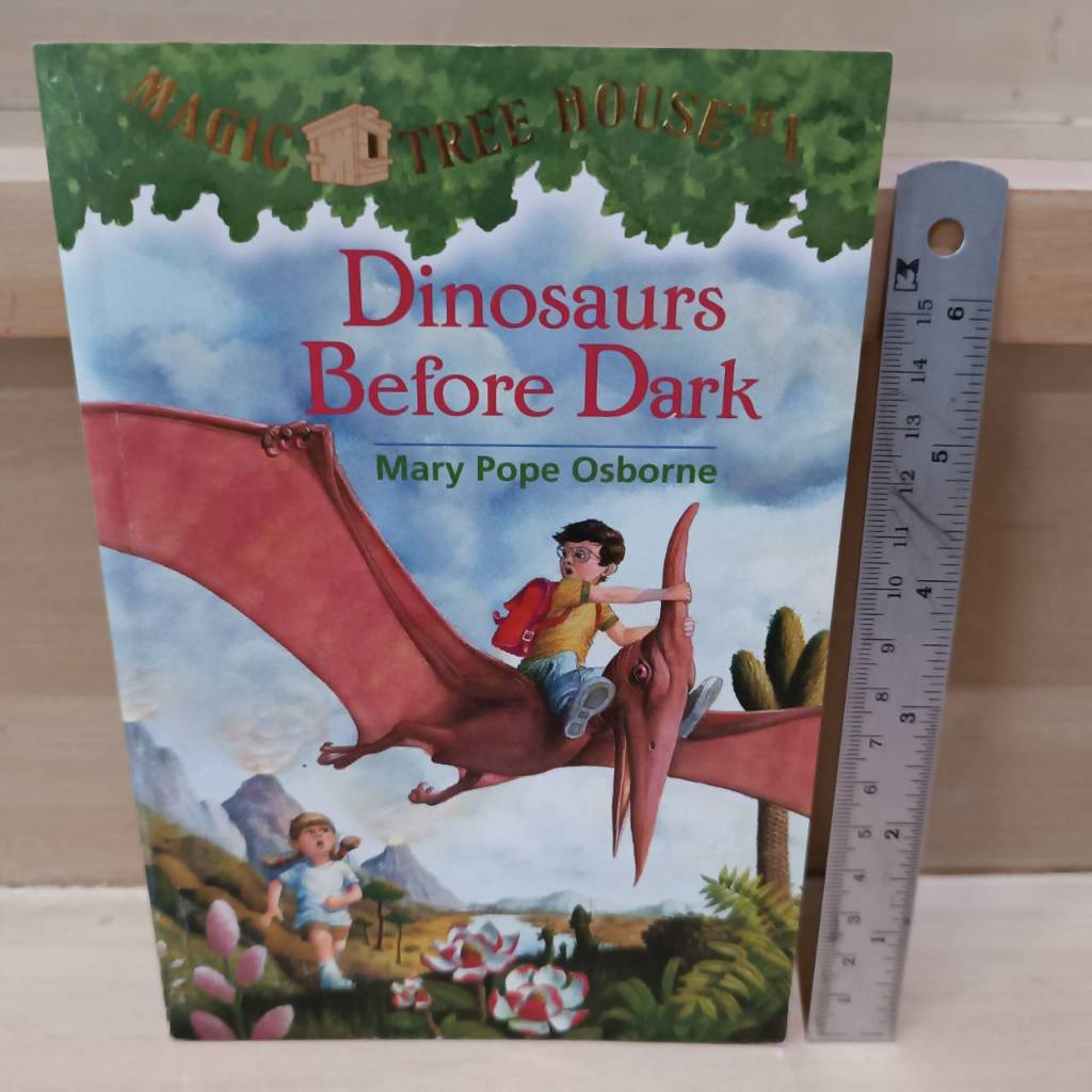 หนังสือมือหนึ่งค้างสต็อก Dinosaur before Dark (ชุด magic tree house ...