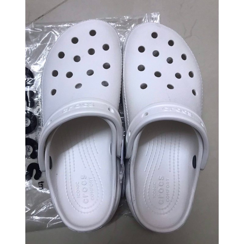 ส่งต่อ Crocs classic platform clog Size M6/W8 สี White | Shopee Thailand
