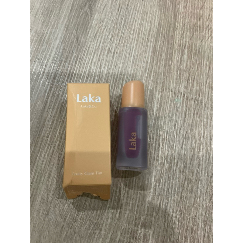 ส่งต่อ ลิป Laka fruity glam tint สี 115 envy | Shopee Thailand