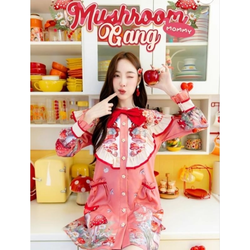 เดรสสีแดงลายเห็ด Maria Diamond size M อก 36 นิ้ว มือ1 | Shopee Thailand