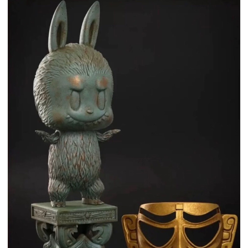 พรีออเดอร์ labubu gold mask มือ 1 | Shopee Thailand