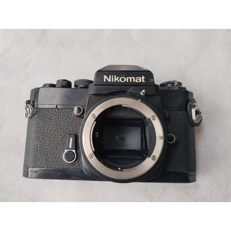 กล้องฟิล์มวินเทจ Nikomat(อ่านให้เข้าใจก่อนซื้อ) ขึ้นฟิล์มได้ชัตเตอร์ได้ ...