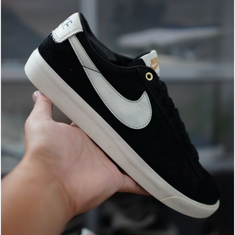 Nike Sb Zoom Blazer Low GT Black/White 8us | Shopee Thailand