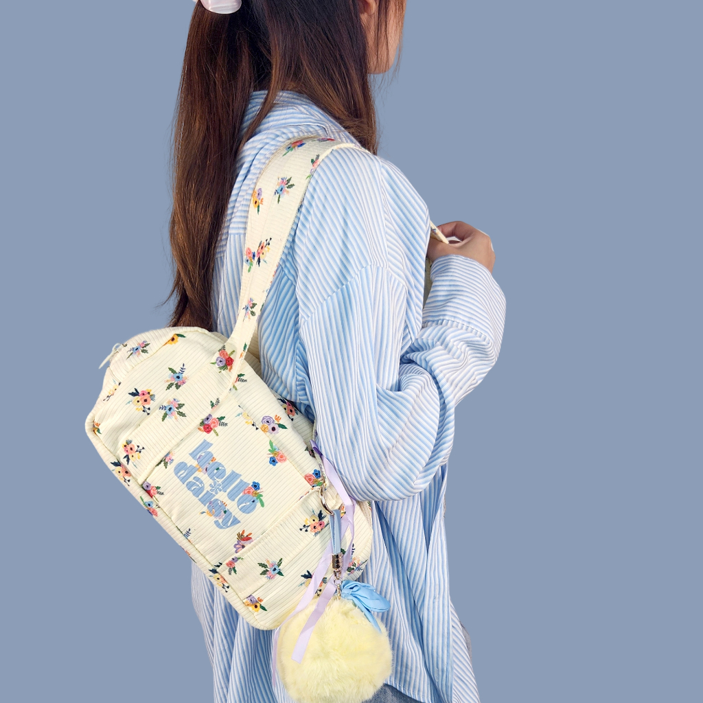 Hello Daisy [แบรนด์ไทย]-Daisy bag กระเป๋าผ้าลูกฟูกพิมพ์ลาย | Shopee ...