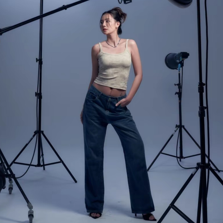 Atipashop - FELLING TOP เสื้อสายเดี่ยว มัดย้อม ปักโลโก้ Atipa | Shopee ...