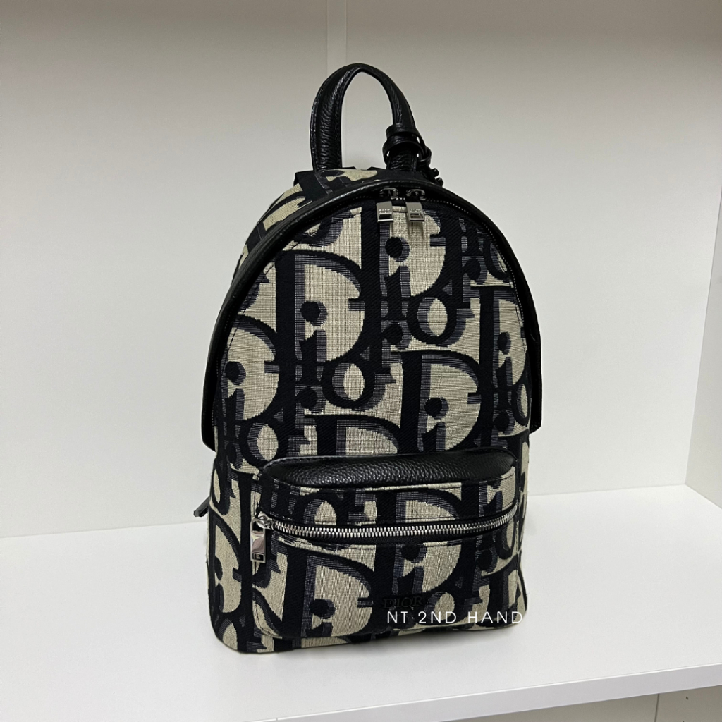 เป้ CD BACKPACK small มือสอง ตู้ญี่ปุ่น พร้อมส่ง ใช้ต่างประเทศได้ Size ...