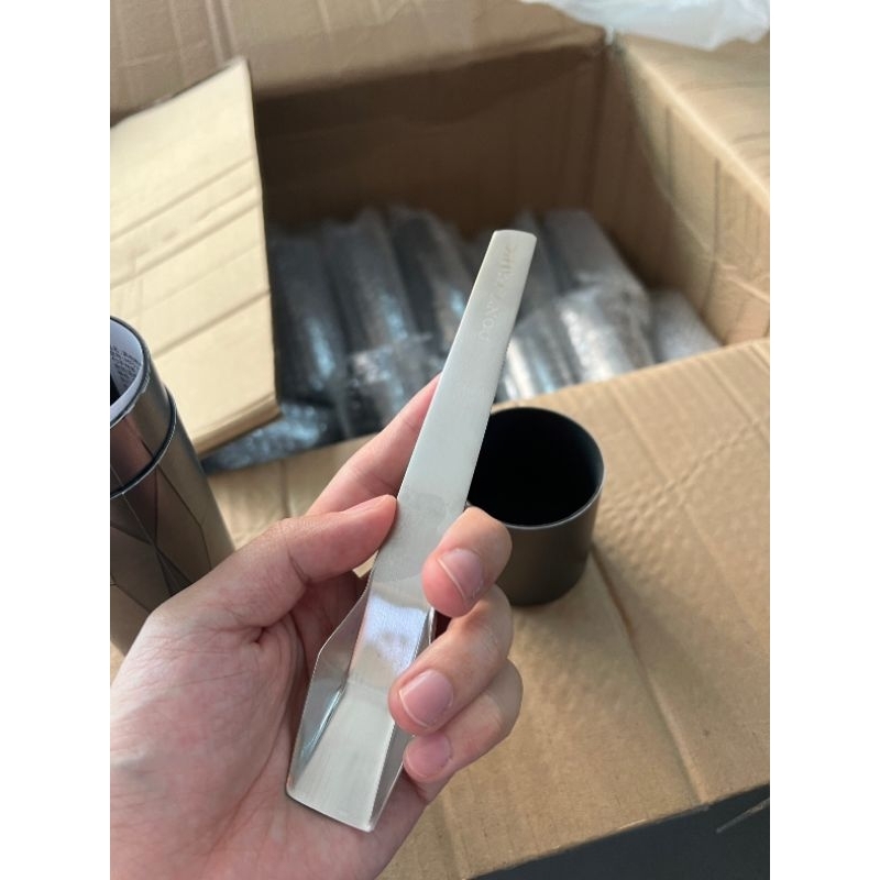 เทสล่า เทสลา TESLA จับมือ MCDONALD’S ดีไซน์ช้อนไอติม “CYBER SPOON” ที่ ...