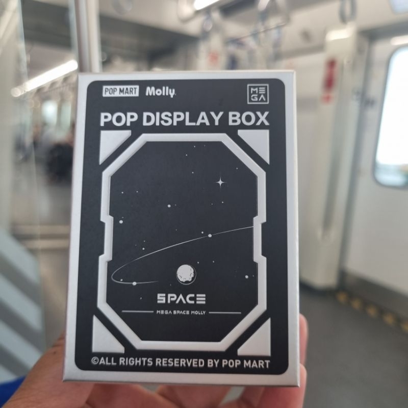 POP MART MEGA Space Molly 100% Display Box กล่องใส่มอลลี่ | Shopee Thailand