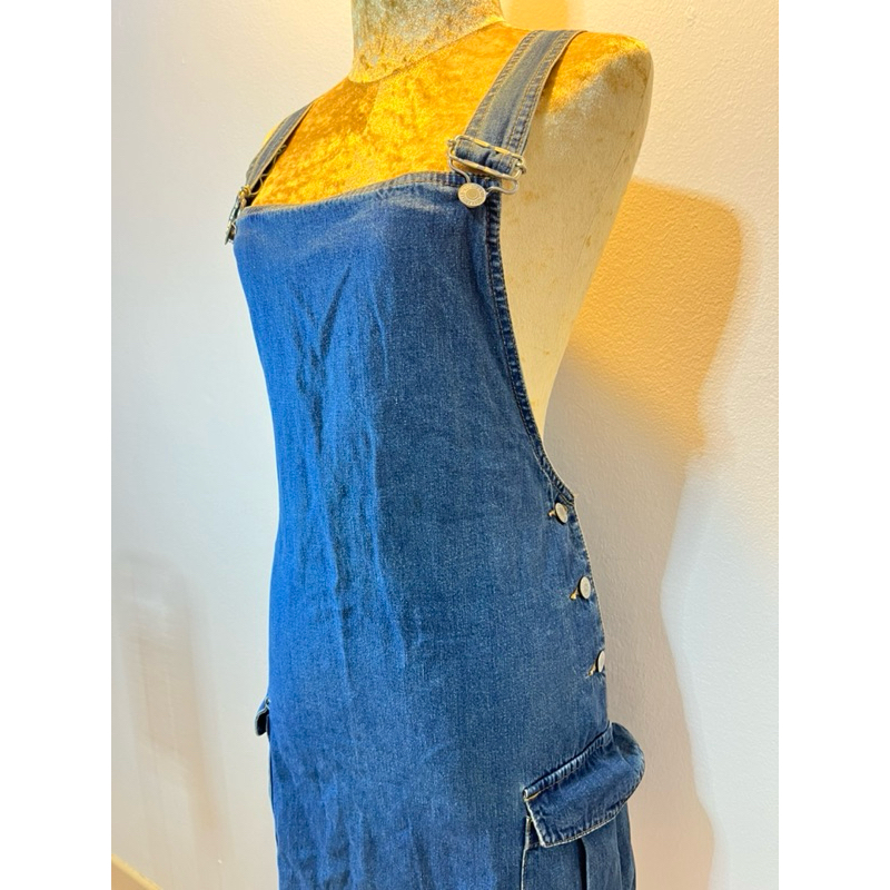 เอี๊ยมยีนส์ สาวเท่ห์ valman brand สภาพดี | Shopee Thailand