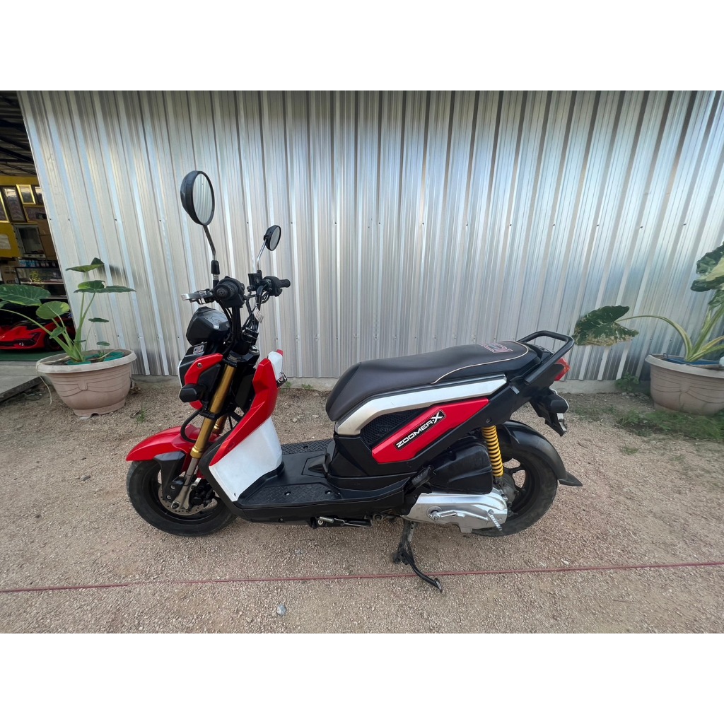 Zoomer-X มือสองสภาพดี เล่มทะเบียนครบ 95% | Shopee Thailand