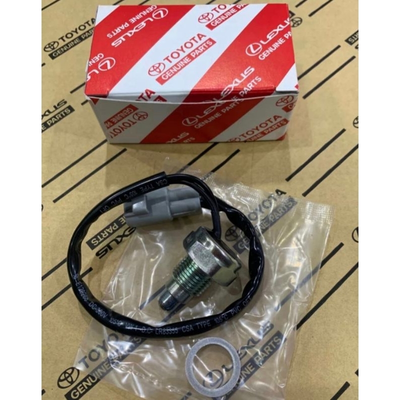 สวิตช์ไฟถอย รุ่นมีสายไฟ Toyota Altis Vios Vigo Champ Revo รหัส 84210 ...