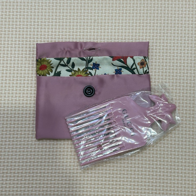Gucci Beauty Comb หวีสับจากเครื่องสำอางค์กุชชี่ | Shopee Thailand