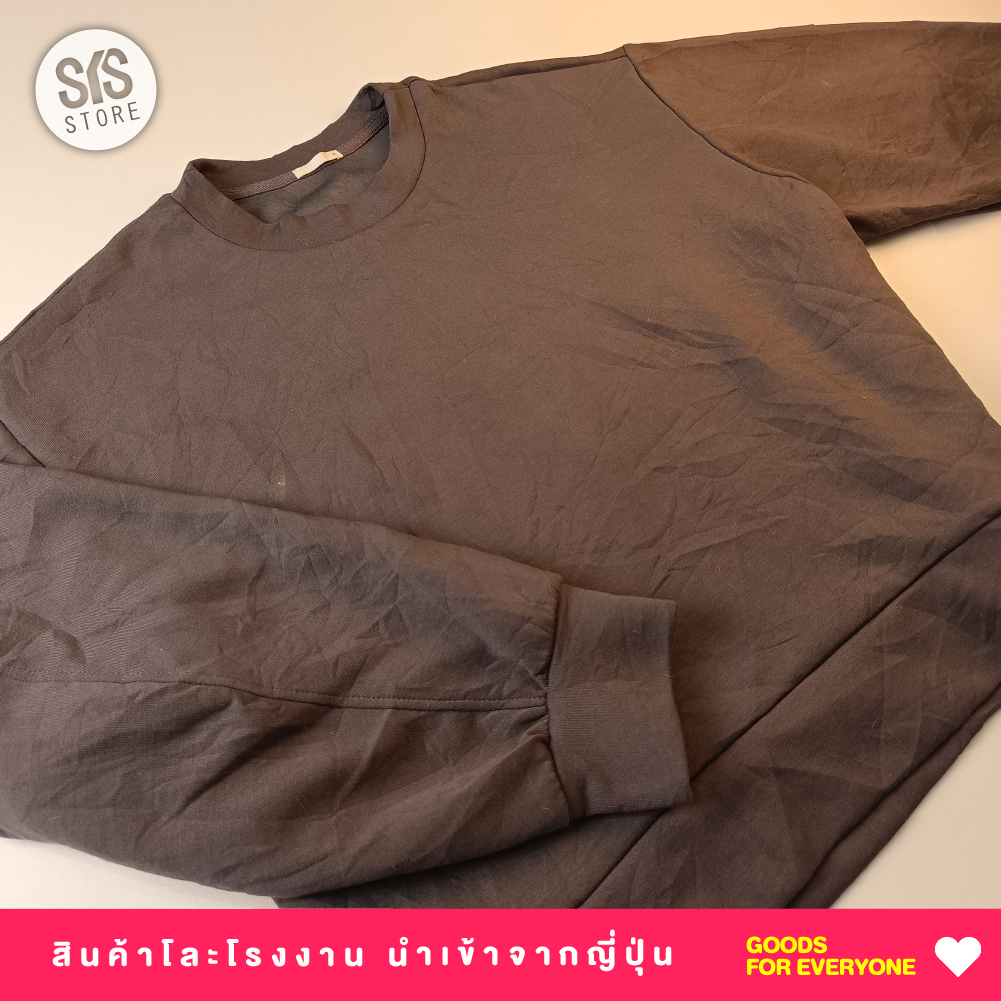 สเวตเตอร์ sweater GU UNIQLO สีเทา มินิมอล เรียบๆสีพื้น เนื้อนิ่มลื่น ...