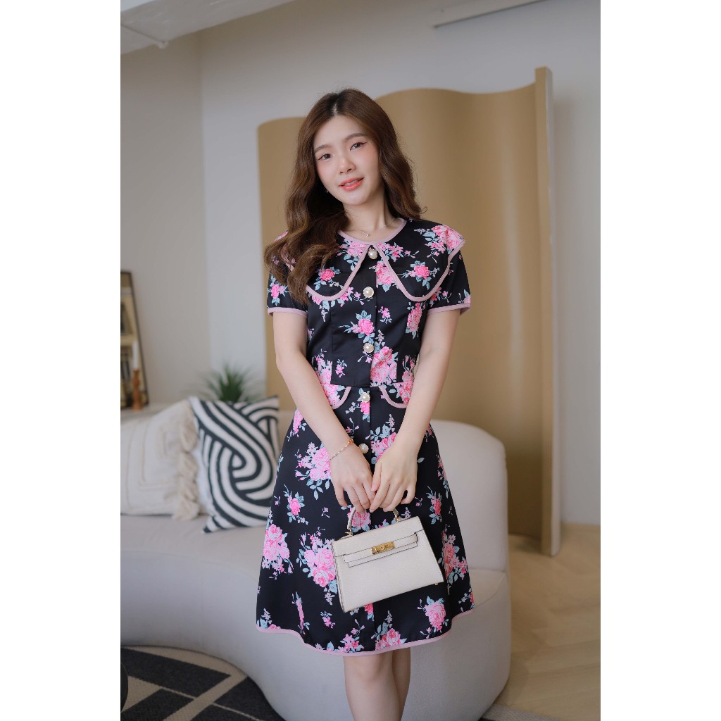 G390 ชุดเดรสสีดำ (คอปกแต่งกระดุมหน้า) | Shopee Thailand