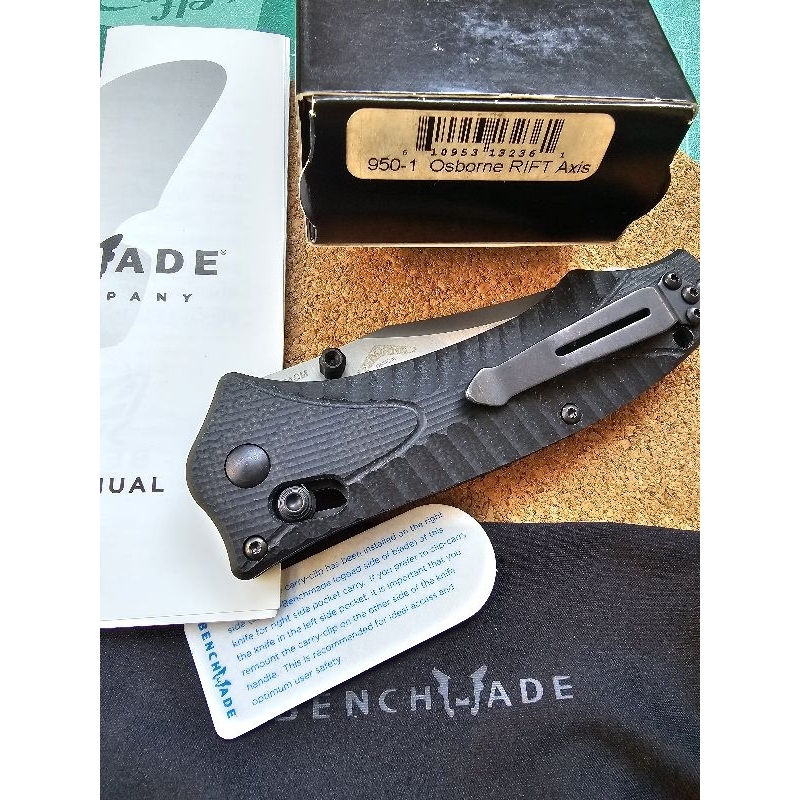 Benchmade Osborne Rift AXIS Lock Knife Black G-10 | Shopee Thailand
