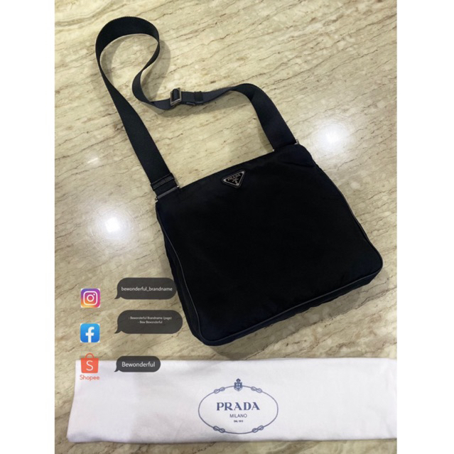 Prada nylon crossbody nero bag -unisex ของแท้ พราด้า ปราด้า แบรนด์เนมมือสอง สะพายข้าง กระเป๋า ...