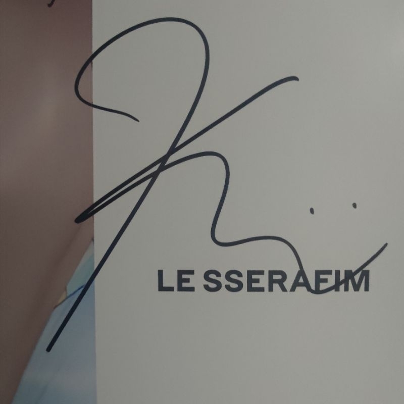 ลายเซ็น ไซน์สด LE SSERAFIM SIGNATURE แท้ | Shopee Thailand
