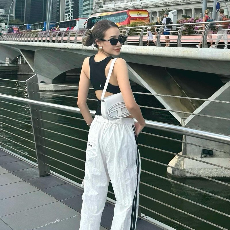 JARIN | SWIFTIE TOP (เสื้อกล้ามเว้าหลังปักlogo) | Shopee Thailand