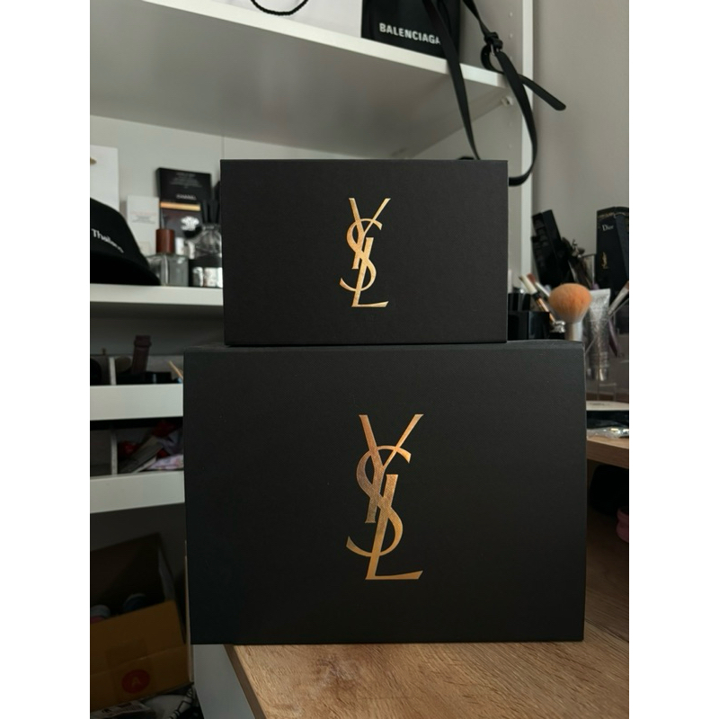 กล่อง YSL Yves Saint Laurent กล่องของขวัญ มือสอง | Shopee Thailand