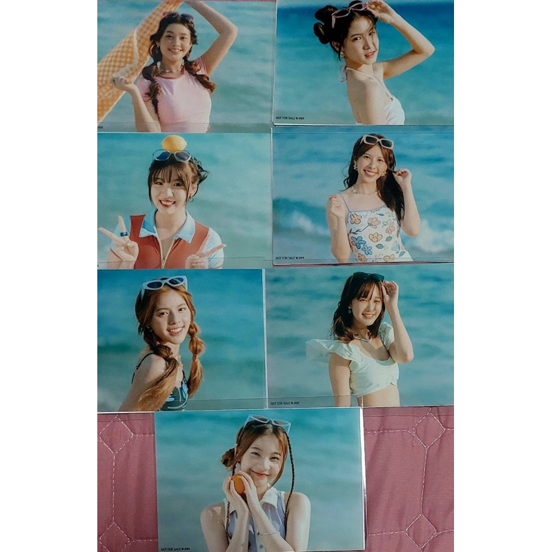 รูปแนวนอนที่ได้จากการพรีออเดอร์ Photobook kami7 ในงาน | Shopee Thailand