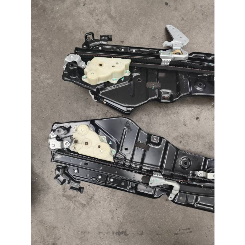 รางประตูสไลด์ TOYOTA ESTIMA ACR 50 อะไหล่มือสองญี่ปุ่น ของแท้ พร้อมส่ง ...