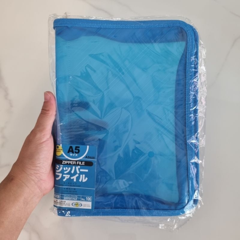 ของใหม่ แฟ้มเอกสารแบบซิบ ขนาด A5 (Daiso japan) | Shopee Thailand