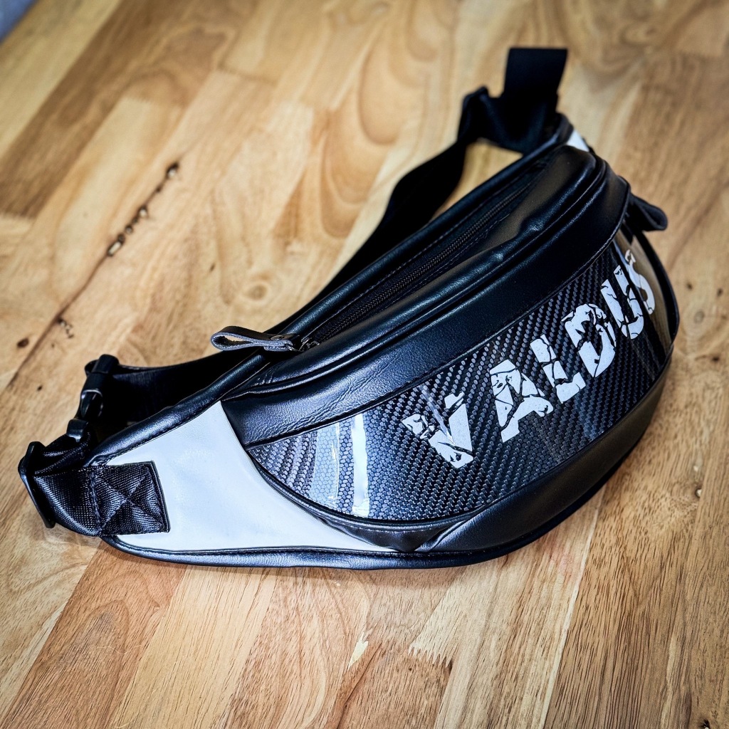 VALDUS กระเป๋าคาดอก รุ่นCarbon Edition Bag | Shopee Thailand